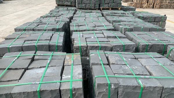 Black Polished Basalt 3