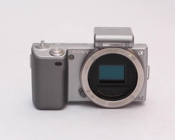 Sony NEX-5 body Thế giới máy ảnh số