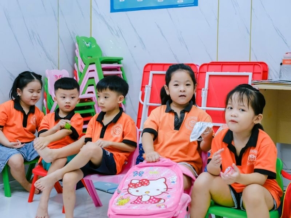 Bí quyết học tiếng anh cho con nít hiệu quả Anh Ngữ Hà Lan