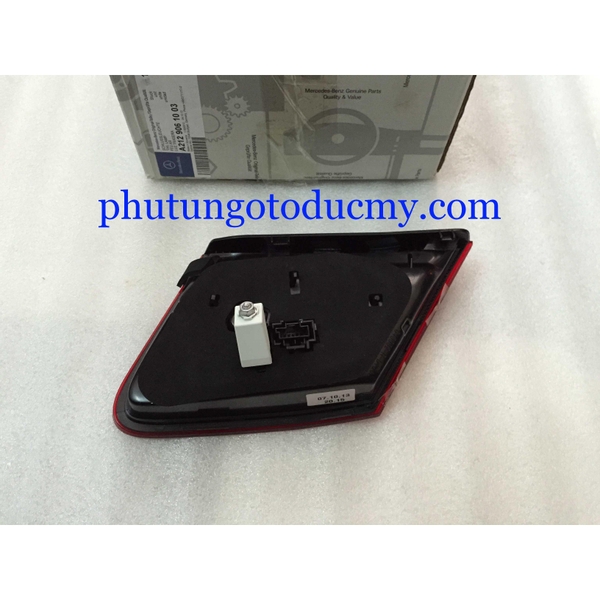 Đèn hậu Mercedes E200,E250,E400 W212- A2129061003 chính hãng