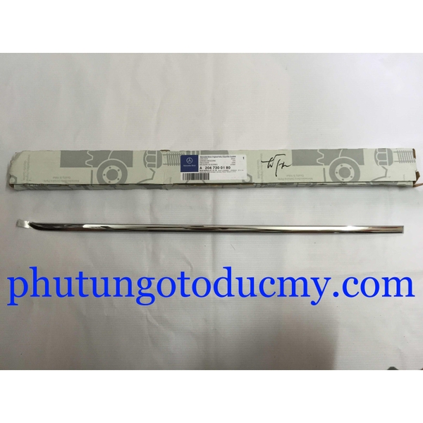 Nẹp cánh cửa trước Mercedes C200, C230, C250, C300 W204 - A2047300180
