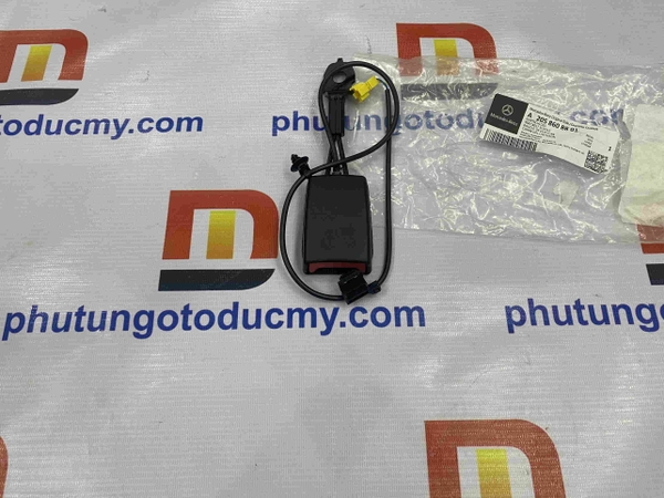 Đầu dây đai an toàn Mercedes GLC300 A2058608801