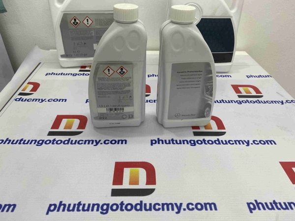 Nước mát Mercedes màu đỏ Can 1,5 lít A0009892825