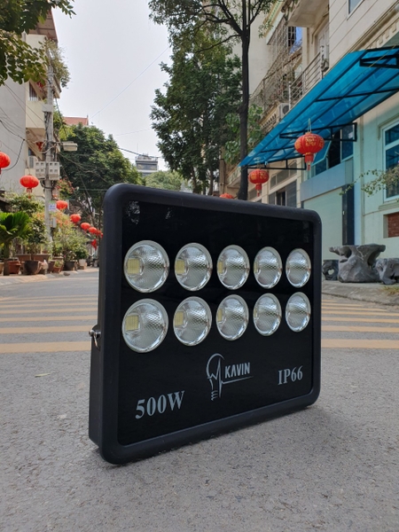 Đèn pha Led Kavin 500W pha ly KIP07 Công ty TNHH sản xuất thương mại HT ...