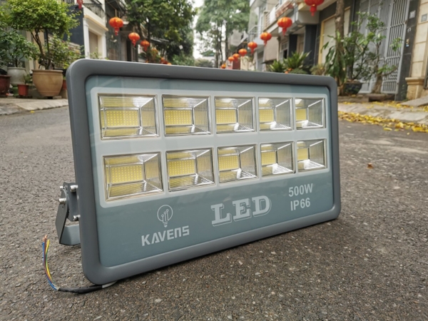 Đèn pha led 500W Kavens Công ty TNHH sản xuất thương mại HT Lighting ...