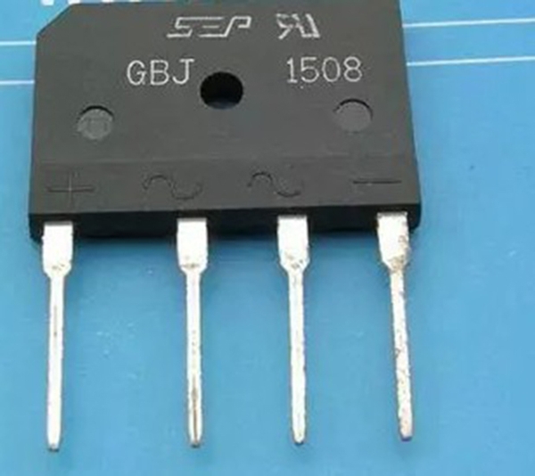 DIODE CẦU 15A -1000V GBJ1508 | www.vietnic.vn