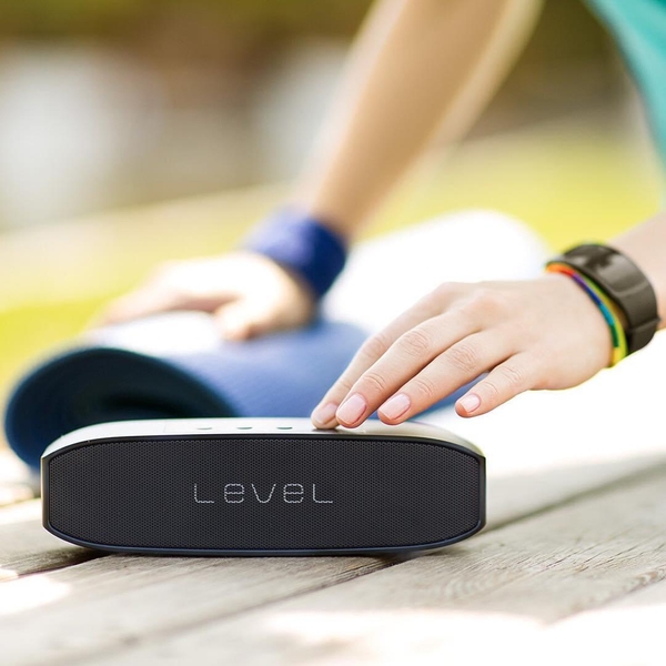 Loa Bluetooth Samsung Level Box Pro (Gold) – Siêu Phụ Kiện