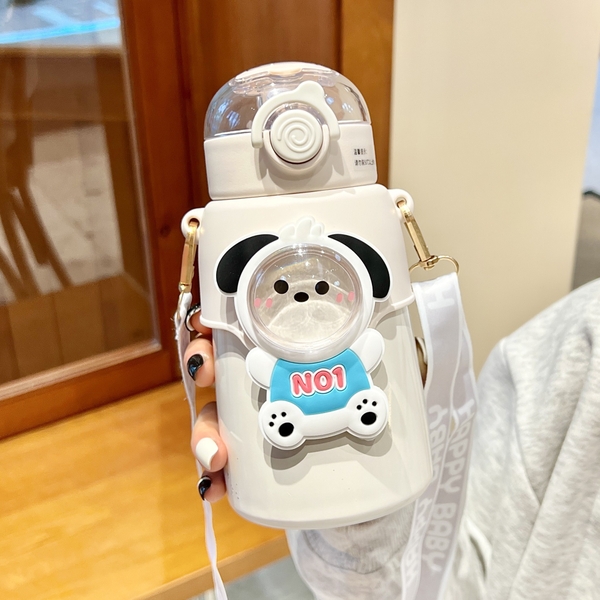 Bình nước giữ nhiệt 520ml inox 316 họa tiết hình gấu bình giữ nhiệt ống hút kèm có dây đeo chéo ...