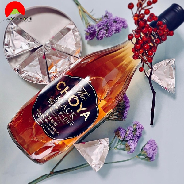 Rượu Mơ Choya Black 700ml Nhật Bản
