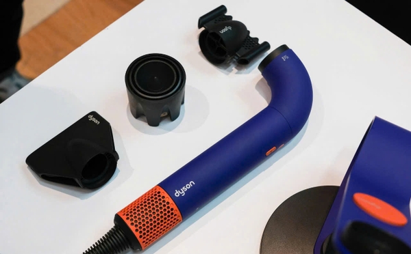 Máy sấy tóc Dyson Supersonic Ceramic HD17 | Phương mart