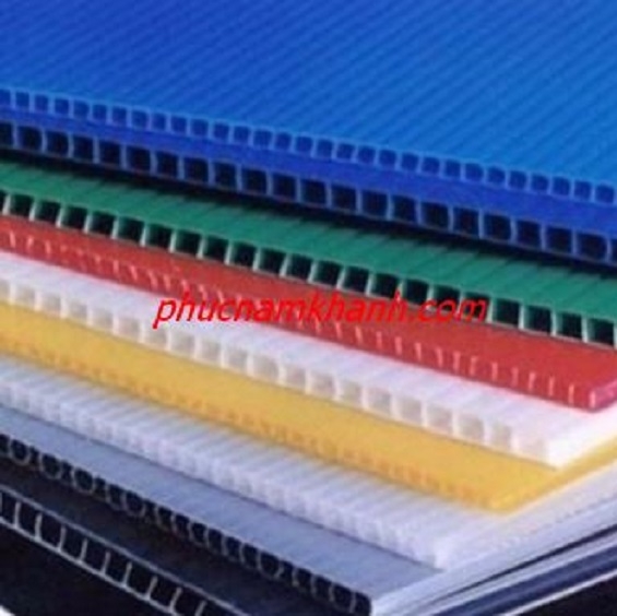 TẤM NHỰA DANPLA LÀM VÁCH NGĂN phucnamkhanh.com