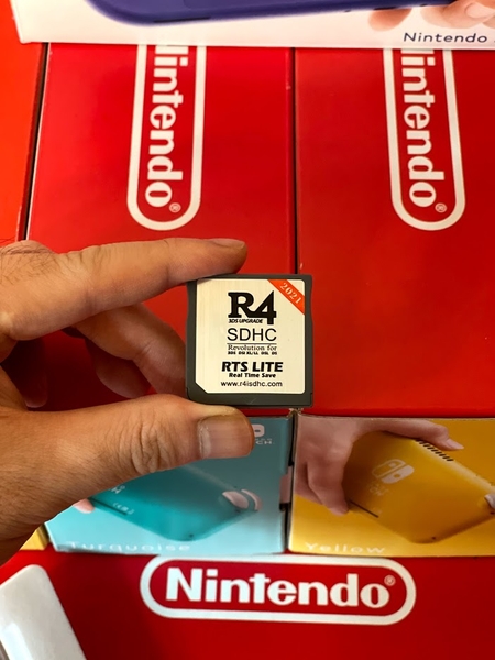 Thẻ R4 dùng để chơi game Nintendo DS cho các máy DS và 2DS/3DS Ninshop ...