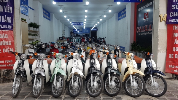 MẪU XE CUB 50CC PHÁ ĐẢO THỊ TRƯỜNG XE MÁY 50CC HÈ 2021 – XE ĐIỆN LAN ANH