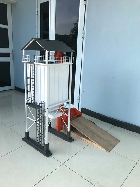 Silo and Conveyor RC 1/14 Rcmodeldesign.com