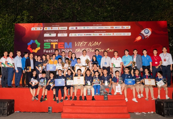 VSRC: Cuộc thi STEM Robotics toàn diện cho học sinh toàn quốc