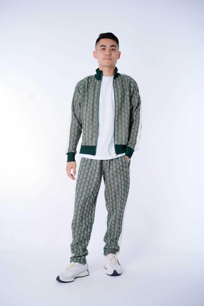 Bộ thể thao Lacoste LIVE Monogram Patterned Jacquard – Uspox - Siêu thị ...