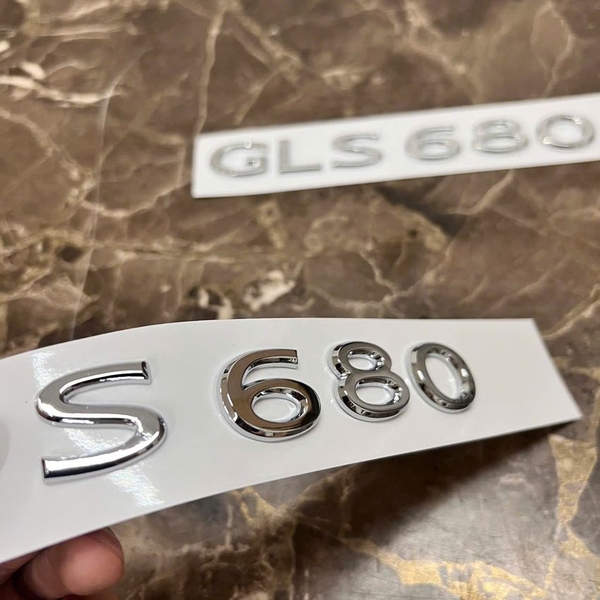 Decal tem chữ S680 và GLS680 dán đuôi xe ô tô Maybach | DC - Việt Nam.,jsc