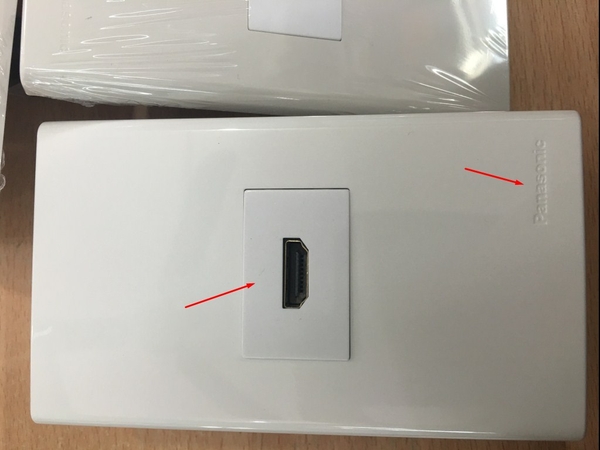 Bộ Outlet Panasonic Wallplate 1 Port HDMI White