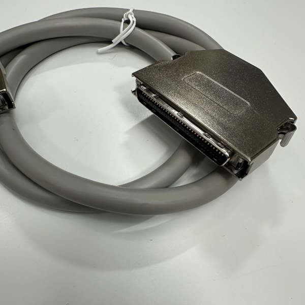 Cáp 0.8M 2.7ft Connector SCSI MDR 68 Pin Male to Male Pitch 1.27mm with ...