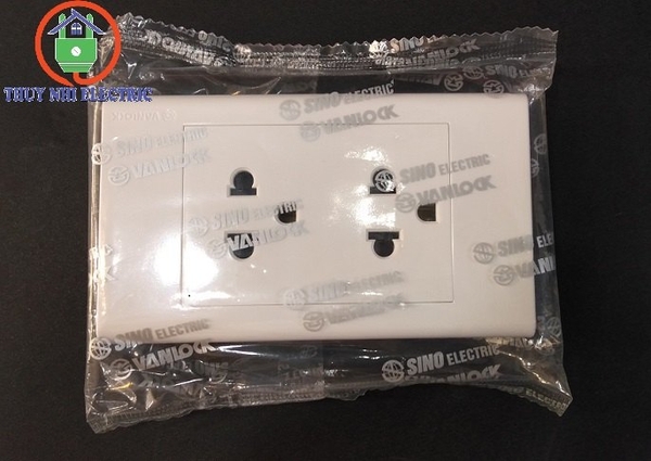 Ổ cắm điện đôi 3 chấu Vanlock S18UE2