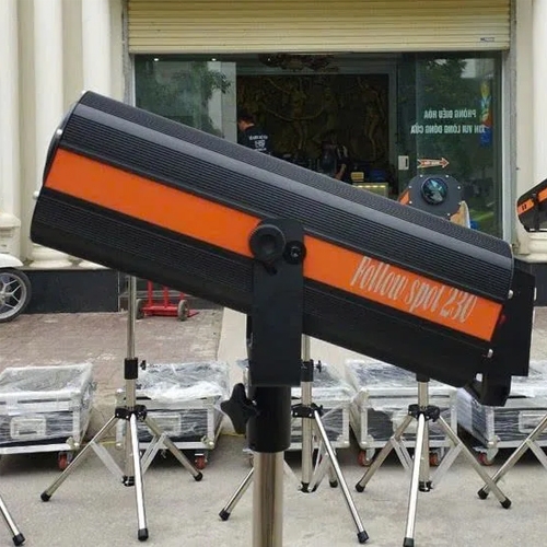 Follow beam 230 spot LCC-002 230W 7R CÔNG TY TNHH XNK LCC VIỆT NAM