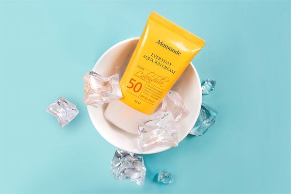 Kem Chống Nắng Mamonde Everyday Aqua Sun Cream SPF 50+ PA+++ Damask ...