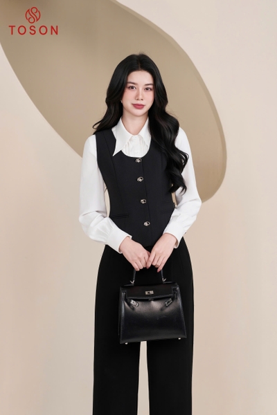 86022B95 - Áo gile cổ U đính cúc trang trí Thời trang nữ Toson