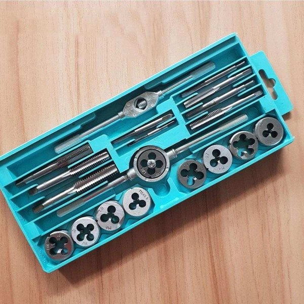 Bộ taro ren trong và ngoài 20 chi tiết TOTAL TACTD0201