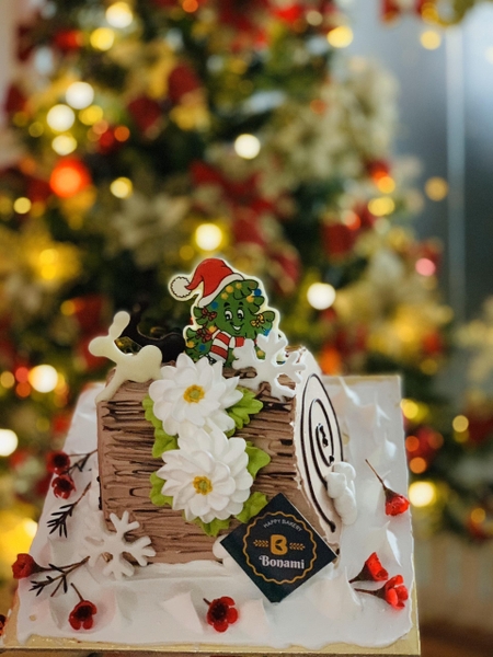 Bánh gateaux Noel Momiji Bakery
