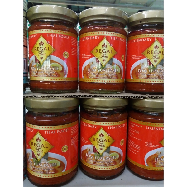 Gia vị lẩu thái Regal Thai Tomyum Curry Paste 235g Cocomark