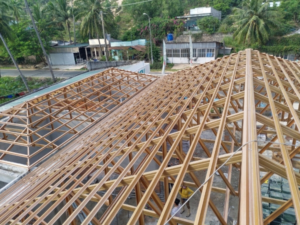 TS40.48-Thanh mè/lito mạ nhôm kẽm nhẹ TS40.48 STEELTRUSS màu vàng AZ200 ...