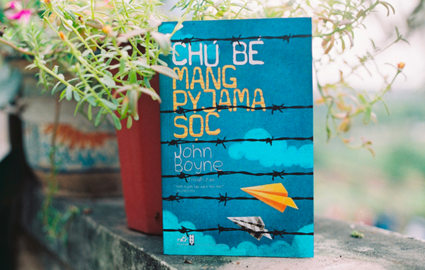 Review sách: CHÚ BÉ MANG PYJAMAS SỌC - John Boyne