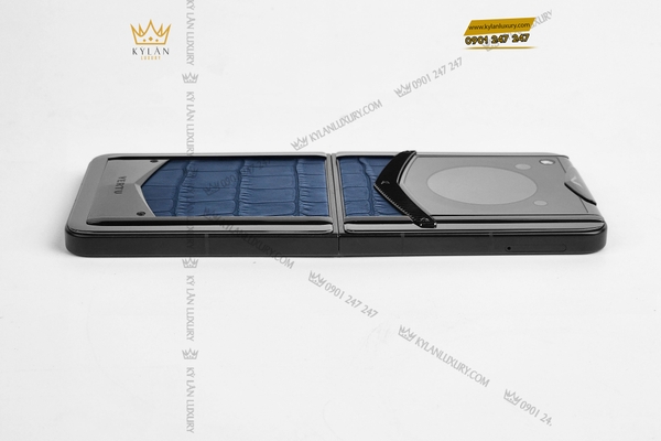 Điện thoại màn hình gập Vertu Ironflip Navy Blue Alli Bes Fee Alligator ...