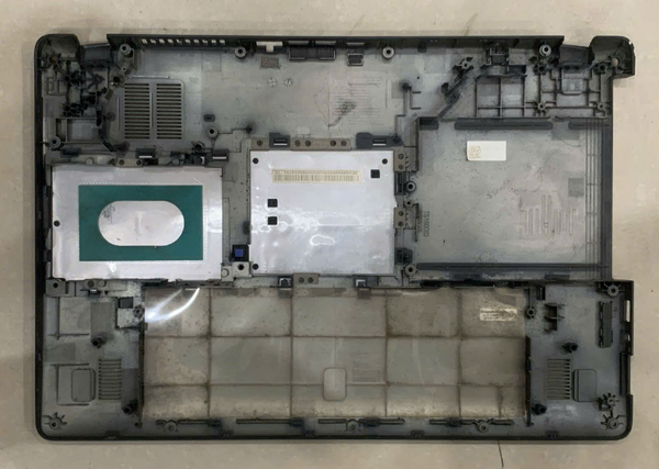 Mặt D Laptop Acer Aspire ES1-523 ES1-532 ES1-533 ES1-572 - Cũ bóc máy