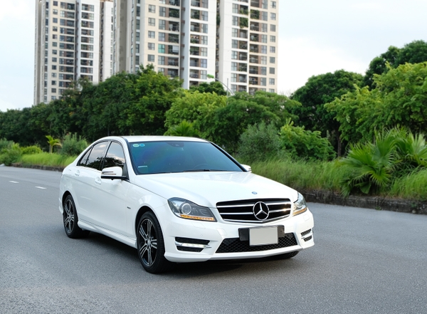 Mercedes C200 2014 Trắng | THẾ GIỚI XE SANG