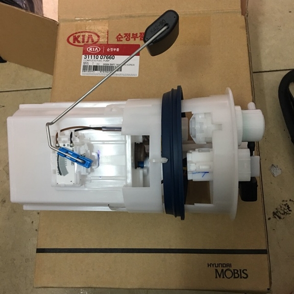 Cụm bơm xăng Kia Morning 3111007660
