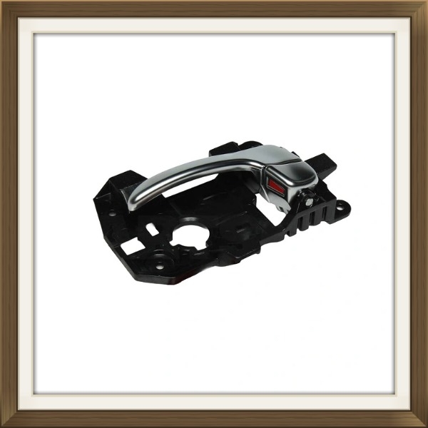 Tay mở cửa trong trước trái Kia Carens 2012-2015 Mã 82610A4010CRP