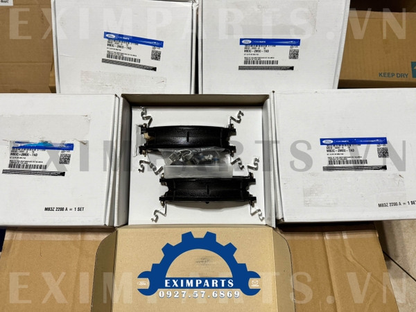 MÁ PHANH SAU FORD RANGER - FORD EVEREST MB3Z2200A / MB3C2M007AC