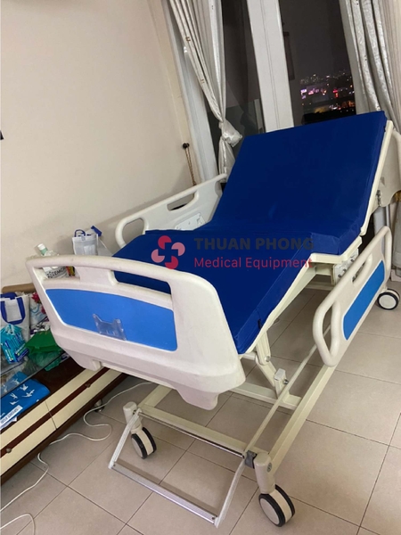 GIƯỜNG ĐIỆN 3 CHỨC NĂNG CAO CẤP TJM-GD03B Y tế giá sỉ