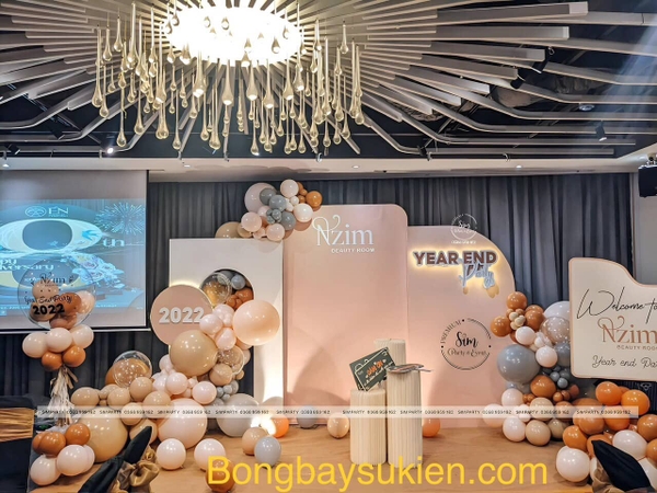 Backdrop Year End Party Đẹp Ấn Tượng Cho Công Ty tại hà Nội