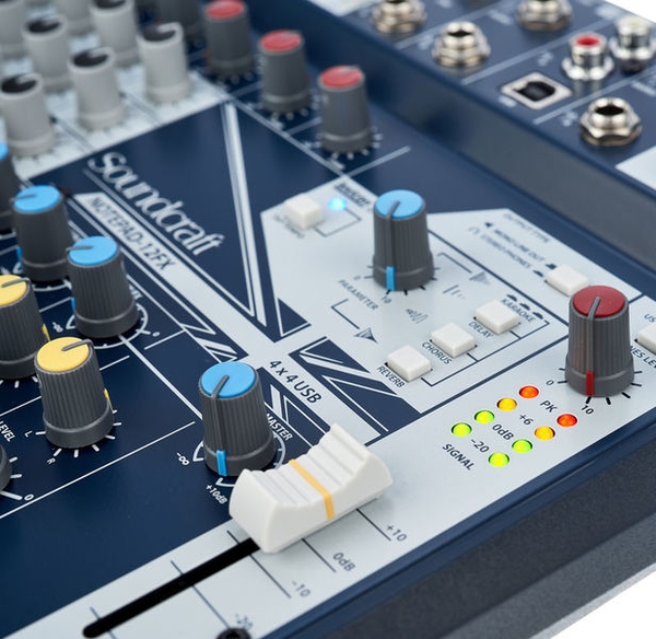 Soundcraft Notepad-12Fx