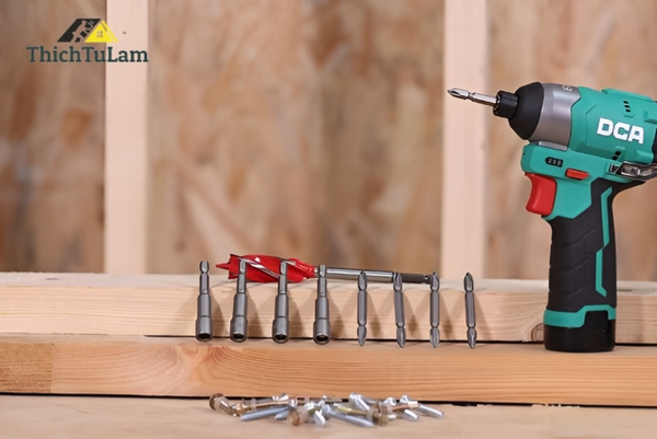 Kiểm tra số lượng con vít có thể bắn với máy DCA ADPL04-8