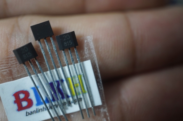 2 IC Hall CS3020 3020 20 TO-92 chính hãng