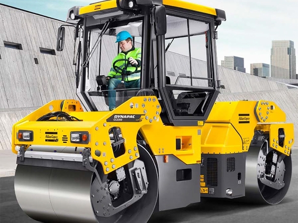 Máy lu rung hai bánh thép Dynapac CC2200 - thiết kế nhỏ gọn, động cơ ...