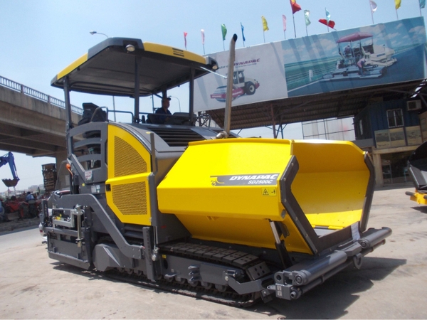 Máy rải bê tông nhựa Dynapac SD2500C - mang đến những cung đường bền đ ...