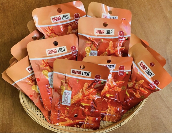 Chân gà rút xương Anna Lala vị cay dịu gói 26g Siêu thị tự chọn Sun H Mart