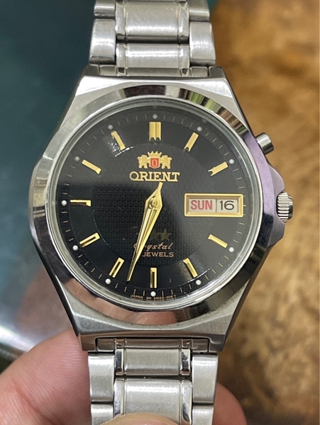 Mã 99: Đồng hồ Orient 3 sao - cơ Nhật nội địa