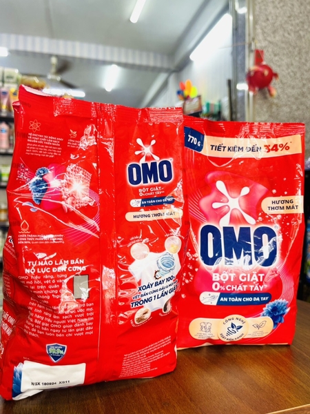 TÚI BỘT GIẶT OMO 770g HƯƠNG THƠM MÁT CHÍNH HÃNG (2)