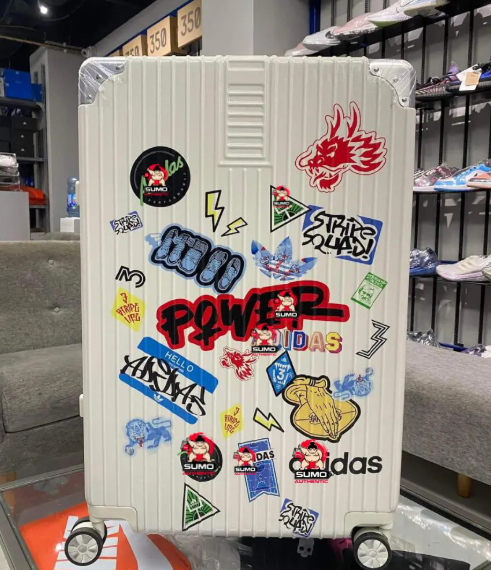 Vali Adidas Chính Hãng Màu Trắng Sữa 4 bánh Sticker In Chìm size 28 ...