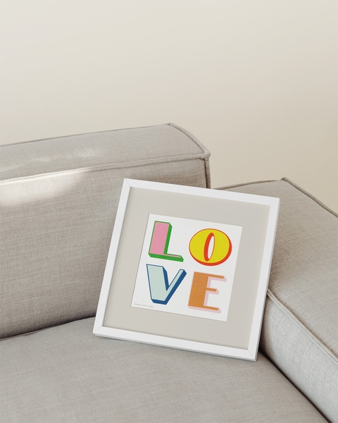 Tranh kỹ thuật số 20x20cm "LOVE" typo